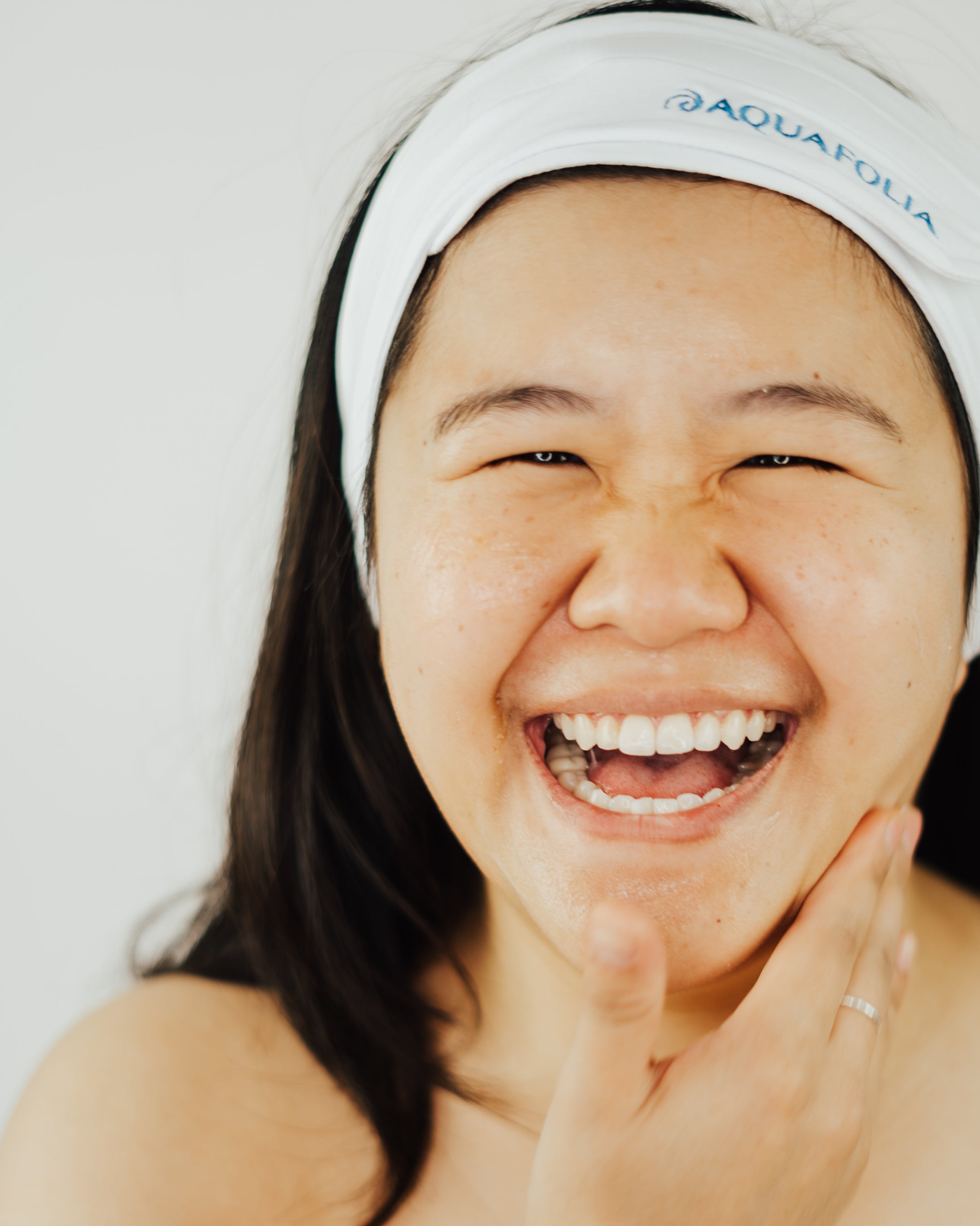 Loshen & Crem: Your Online Skin Care Boutique